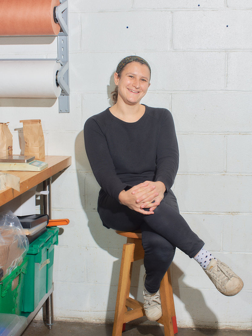 Laurie Ellen, Baker